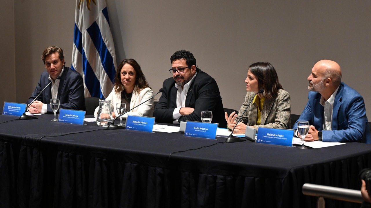 AI for Good Lab, lanzamiento de Microsoft y el gobierno uruguayo